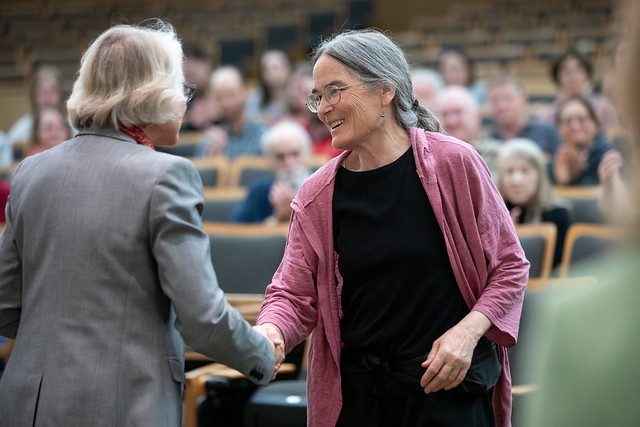 Sara Patterson wins CALS 2019 Equity and Diversity Award – eCALS