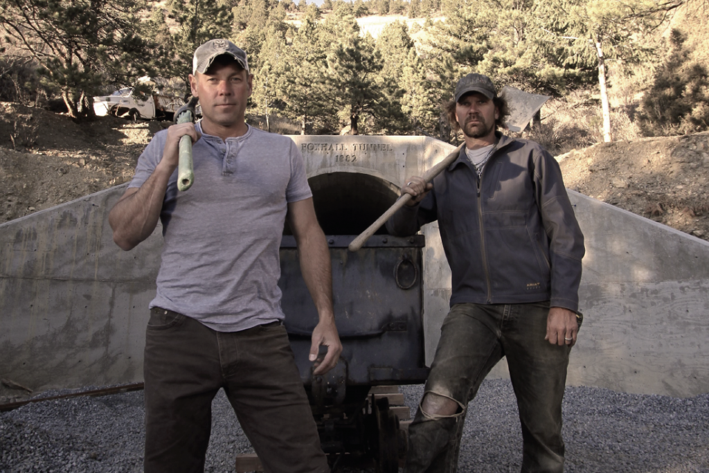 UW alumnus Alex Charvat finds golden opportunity in TV series ...