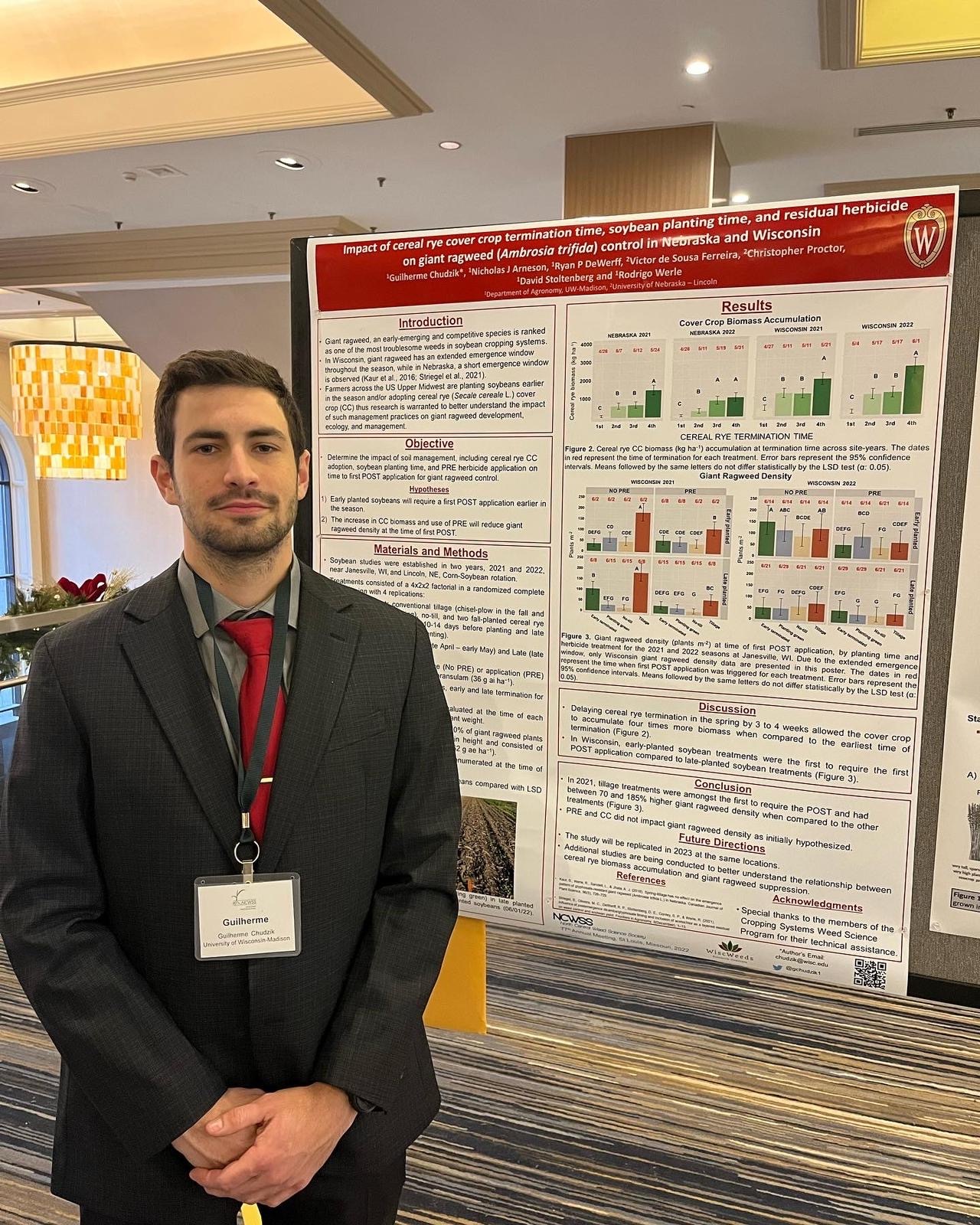 WiscWeeds graduate students win 8 awards at NCWSS Annual Meeting – eCALS